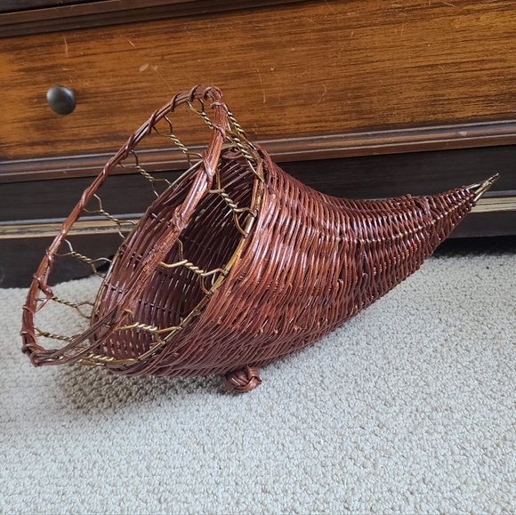 Vintage | Accents | Vintage Wickermetal Cornucopia Horn Of Plenty ...